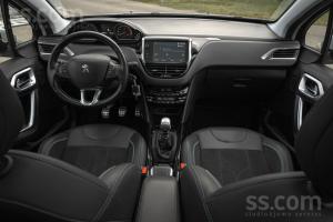 White Peugeot 2008 2019 in Jelgava, with an engine capacity of 1.20 L and mileage of 109 thousand km for 7690 €, photo 13 on AUTOMOTO.COM.LV