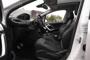 White Peugeot 2008 2019 in Jelgava, with an engine capacity of 1.20 L and mileage of 109 thousand km for 7690 €, photo 15 on AUTOMOTO.COM.LV