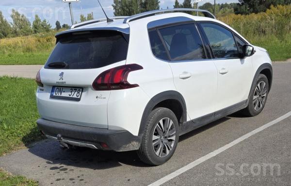 Balts Peugeot 2008 2019 Rīga, ar dzinēja tilpumu 1.50 L un nobraukumu 148 tūkst. km par 9300 €, foto 3 vietnē AUTOMOTO.COM.LV