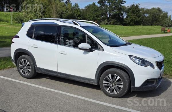 Balts Peugeot 2008 2019 Rīga, ar dzinēja tilpumu 1.50 L un nobraukumu 148 tūkst. km par 9300 €, foto 4 vietnē AUTOMOTO.COM.LV
