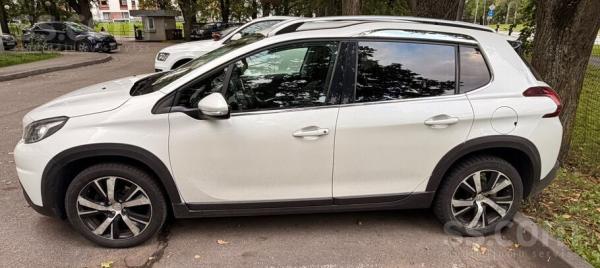 Peugeot 2008 2019 Rīga vietnē Balts Peugeot 2008 2019 Rīga, ar dzinēja tilpumu 1.20 L un nobraukumu 99 tūkst. km par 9300 €, foto 3 vietnē AUTOMOTO.COM.LV