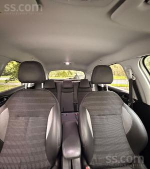 Balts Peugeot 2008 2019 Rīga, ar dzinēja tilpumu 1.20 L un nobraukumu 99 tūkst. km par 9300 €, foto 10 vietnē AUTOMOTO.COM.LV