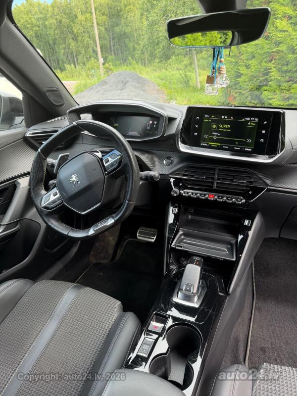 Balts Peugeot 2008 2020 Tallina, ar dzinēja tilpumu 1.50 L un nobraukumu 79 tūkst. km par 16100 €, foto 7 vietnē AUTOMOTO.COM.LV