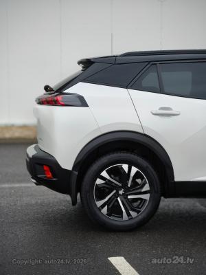 Balts Peugeot 2008 2020 Tallina, ar dzinēja tilpumu 1.50 L un nobraukumu 79 tūkst. km par 15990 €, foto 7 vietnē AUTOMOTO.COM.LV