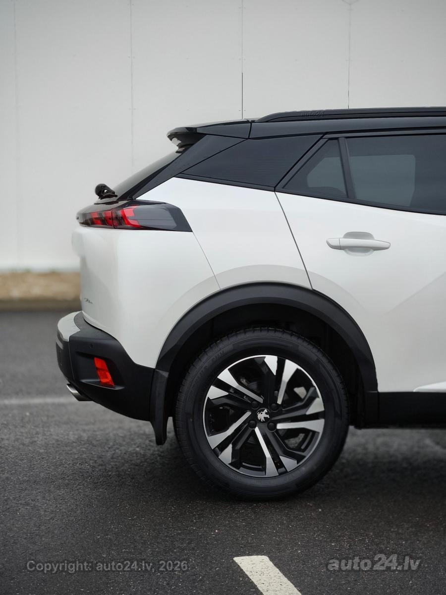 Balts Peugeot 2008 2020 Tallina, ar dzinēja tilpumu 1.50 L un nobraukumu 79 tūkst. km par 15990 €, foto 7 vietnē AUTOMOTO.COM.LV