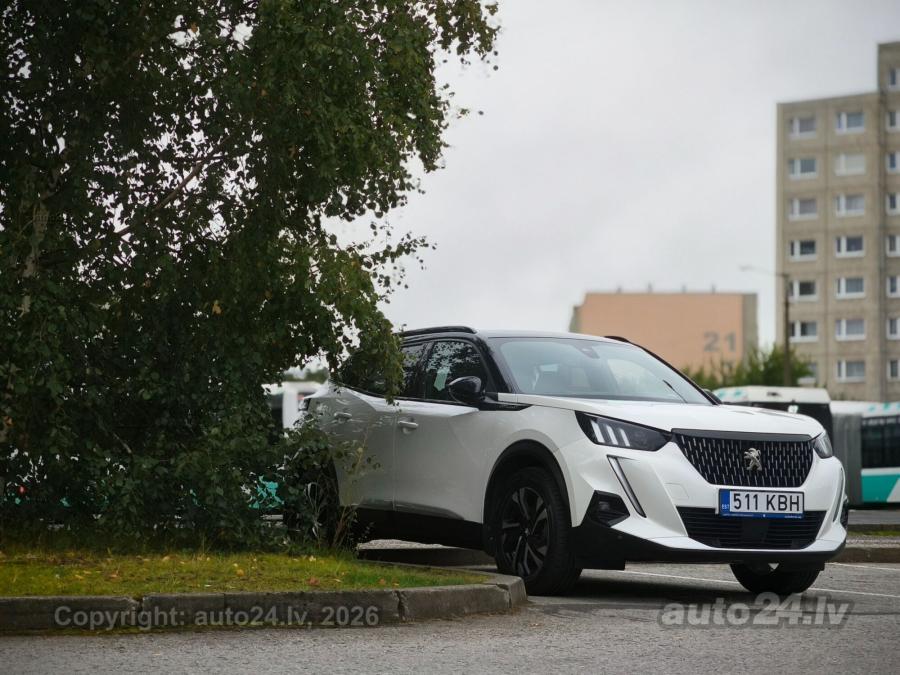 Balts Peugeot 2008 2020 Tallina, ar dzinēja tilpumu 1.50 L un nobraukumu 79 tūkst. km par 15990 €, foto 10 vietnē AUTOMOTO.COM.LV