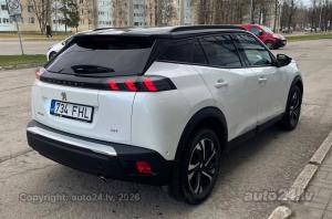 Balts Peugeot 2008 2021 Narva, ar dzinēja tilpumu 1.50 L un nobraukumu 43 tūkst. km par 16990 €, foto 3 vietnē AUTOMOTO.COM.LV
