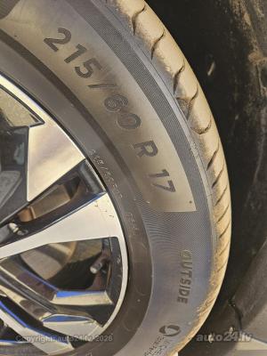 Balts Peugeot 2008 2021 Tallina, ar dzinēja tilpumu 1.50 L un nobraukumu 49 tūkst. km par 14300 €, foto 17 vietnē AUTOMOTO.COM.LV