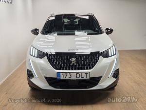 Balts Peugeot 2008 2021 Tallina, ar dzinēja tilpumu 1.20 L un nobraukumu 68 tūkst. km par 16400 €, foto 3 vietnē AUTOMOTO.COM.LV