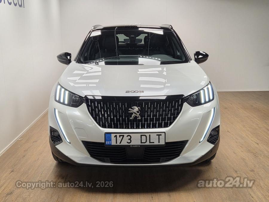 Balts Peugeot 2008 2021 Tallina, ar dzinēja tilpumu 1.20 L un nobraukumu 68 tūkst. km par 16400 €, foto 3 vietnē AUTOMOTO.COM.LV