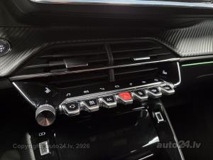 Balts Peugeot 2008 2021 Tallina, ar dzinēja tilpumu 1.20 L un nobraukumu 68 tūkst. km par 16400 €, foto 12 vietnē AUTOMOTO.COM.LV