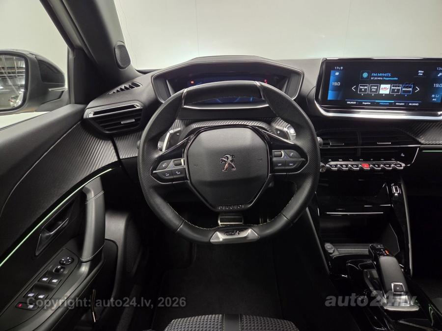 Balts Peugeot 2008 2021 Tallina, ar dzinēja tilpumu 1.20 L un nobraukumu 68 tūkst. km par 16400 €, foto 15 vietnē AUTOMOTO.COM.LV