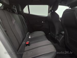 Balts Peugeot 2008 2021 Tallina, ar dzinēja tilpumu 1.20 L un nobraukumu 68 tūkst. km par 16400 €, foto 21 vietnē AUTOMOTO.COM.LV