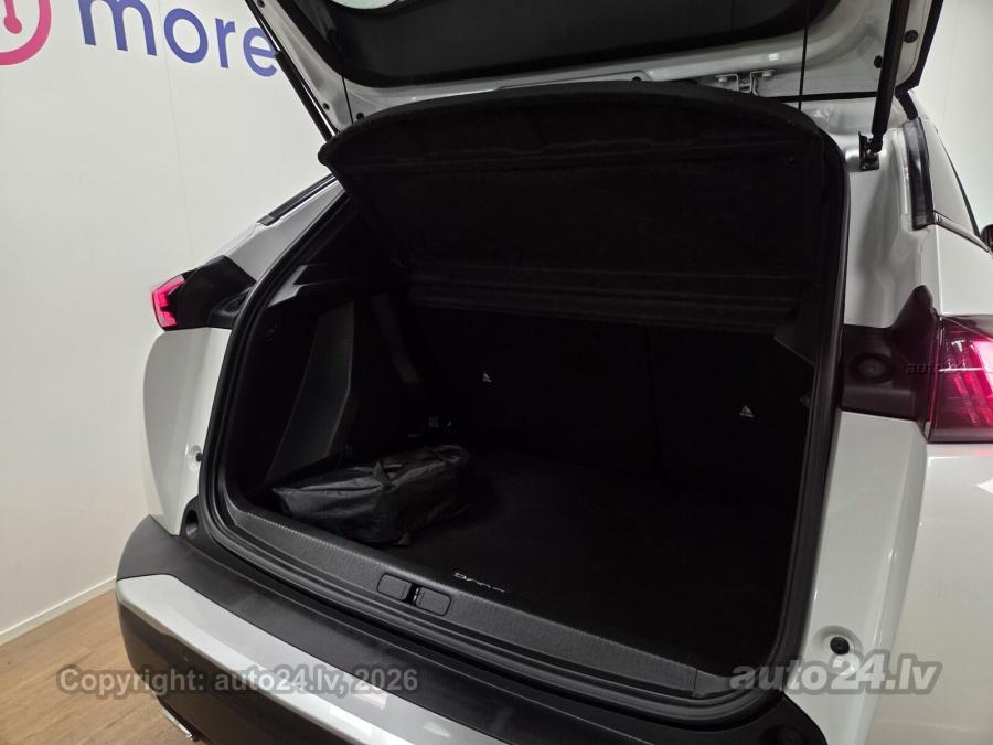 Balts Peugeot 2008 2021 Tallina, ar dzinēja tilpumu 1.20 L un nobraukumu 68 tūkst. km par 16400 €, foto 22 vietnē AUTOMOTO.COM.LV