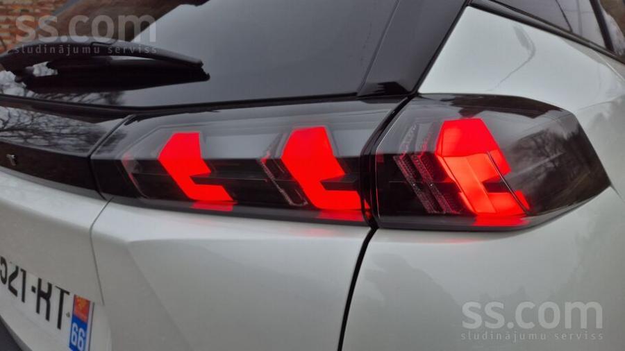 Balts Peugeot 2008 2021 Liepāja, ar dzinēja tilpumu 1.50 L un nobraukumu 228 tūkst. km par 14250 €, foto 11 vietnē AUTOMOTO.COM.LV