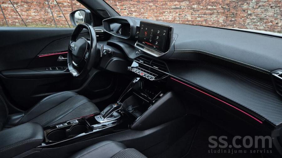 Balts Peugeot 2008 2021 Liepāja, ar dzinēja tilpumu 1.50 L un nobraukumu 228 tūkst. km par 14250 €, foto 15 vietnē AUTOMOTO.COM.LV