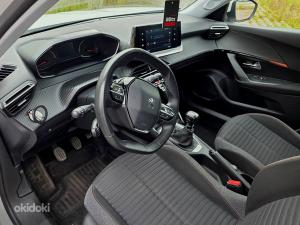 Balts Peugeot 2008 2021 Tallina, ar dzinēja tilpumu 1.50 L un nobraukumu 258 tūkst. km par 10500 €, foto 7 vietnē AUTOMOTO.COM.LV