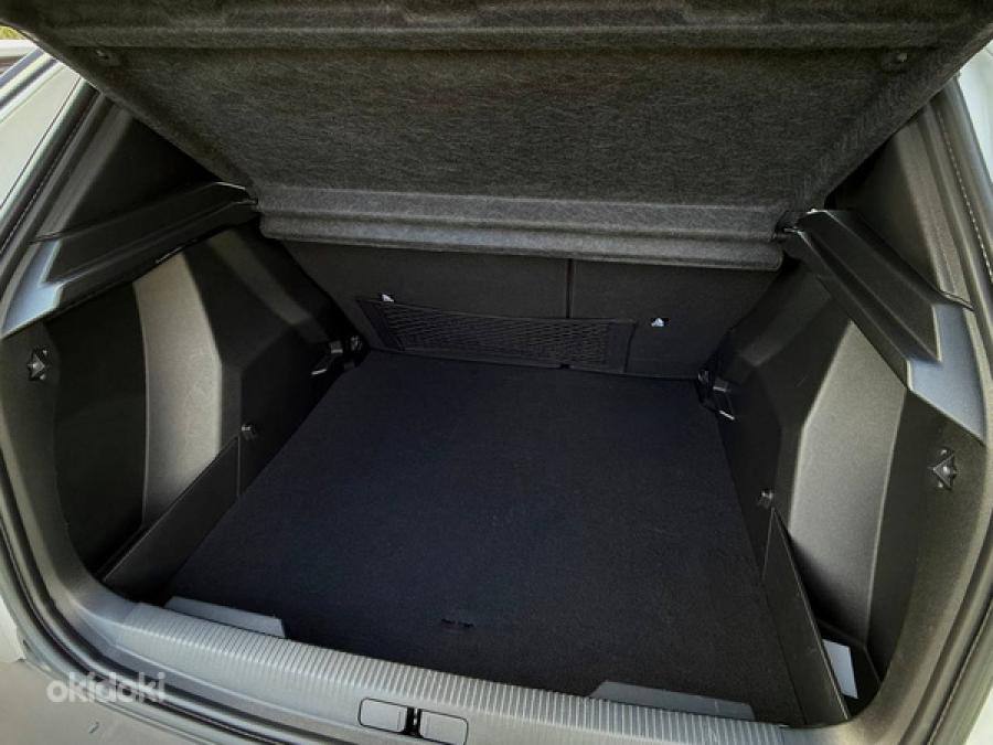 Balts Peugeot 2008 2021 Tallina, ar dzinēja tilpumu 1.50 L un nobraukumu 258 tūkst. km par 10500 €, foto 10 vietnē AUTOMOTO.COM.LV