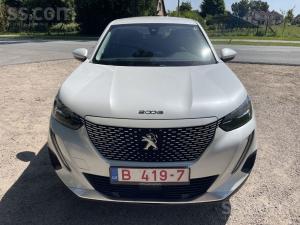 Balts Peugeot 2008 2021 Rīga, ar dzinēja tilpumu 1.20 L un nobraukumu 40 tūkst. km par 18990 €, foto 9 vietnē AUTOMOTO.COM.LV