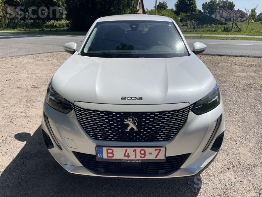 Balts Peugeot 2008 2021 Rīga, ar dzinēja tilpumu 1.20 L un nobraukumu 40 tūkst. km par 18990 €, foto 9 vietnē AUTOMOTO.COM.LV