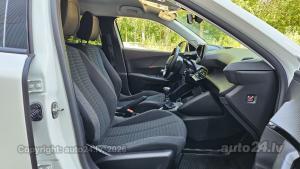 White Peugeot 2008 2021 in Tallinn, with an engine capacity of 1.50 L and mileage of 128 thousand km for 10999 €, photo 15 on AUTOMOTO.COM.LV