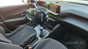 White Peugeot 2008 2021 in Tallinn, with an engine capacity of 1.50 L and mileage of 128 thousand km for 10999 €, photo 16 on AUTOMOTO.COM.LV