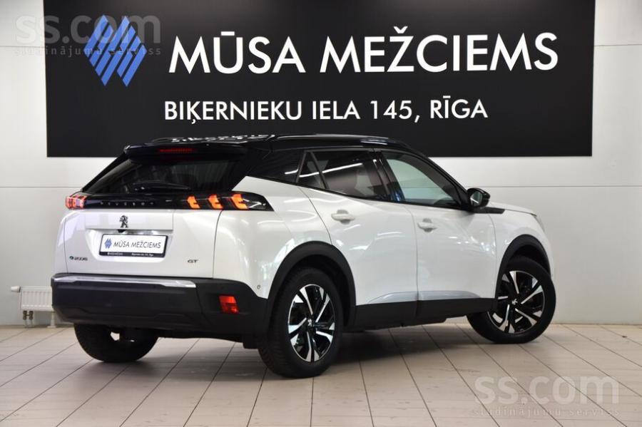 White Peugeot 2008 2021 in Riga, with an engine capacity of 1.50 L and mileage of 74 thousand km for 19990 €, photo 7 on AUTOMOTO.COM.LV