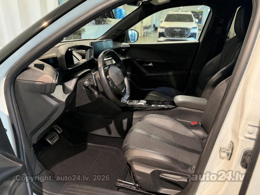 White Peugeot 2008 2022 in Tallinn, with an engine capacity of 1.50 L and mileage of 73 thousand km for 18900 €, photo 9 on AUTOMOTO.COM.LV