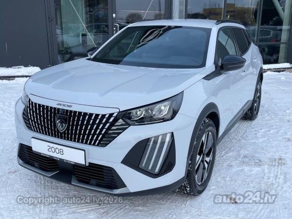Balts Peugeot 2008 2025 Tartu, ar dzinēja tilpumu 1.20 L un nobraukumu 5 tūkst. km par 25900 €, foto 1 vietnē AUTOMOTO.COM.LV