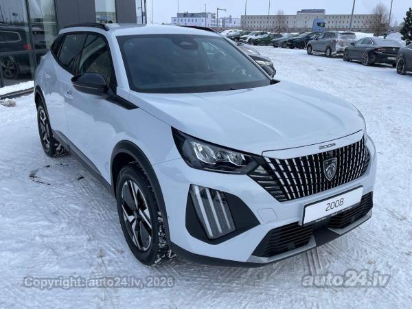 Balts Peugeot 2008 2025 Tartu, ar dzinēja tilpumu 1.20 L un nobraukumu 5 tūkst. km par 25900 €, foto 3 vietnē AUTOMOTO.COM.LV