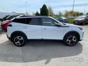 White Peugeot 2008 2025 in Tartu, with an engine capacity of 1.20 L and mileage of 1 thousand km for 24990 €, photo 8 on AUTOMOTO.COM.LV