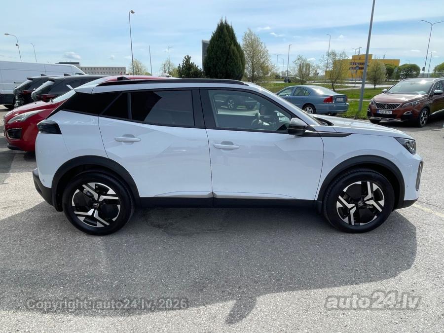 White Peugeot 2008 2025 in Tartu, with an engine capacity of 1.20 L and mileage of 1 thousand km for 24990 €, photo 8 on AUTOMOTO.COM.LV