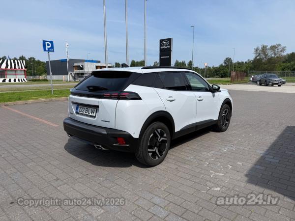 Balts Peugeot 2008 2026 Jehvi, ar dzinēja tilpumu 1.20 L un nobraukumu 6 tūkst. km par 25590 €, foto 4 vietnē AUTOMOTO.COM.LV