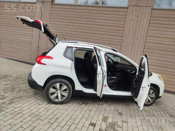 Balts Peugeot 2008 2014 Jelgava, ar dzinēja tilpumu 1.20 L un nobraukumu 0 tūkst. km par 5990 €, foto 10 vietnē AUTOMOTO.COM.LV