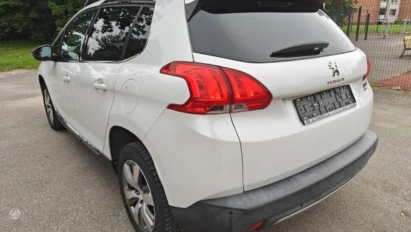 Balts Peugeot 2008 2014 Jurbarkas, ar dzinēja tilpumu 1.56 L un nobraukumu 218 tūkst. km par 5200 €, foto 4 vietnē AUTOMOTO.COM.LV