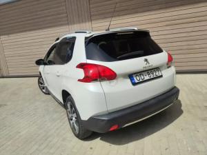 Balts Peugeot 2008 2015 Jelgava, ar dzinēja tilpumu 1.20 L un nobraukumu 99 tūkst. km par 6990 €, foto 3 vietnē AUTOMOTO.COM.LV