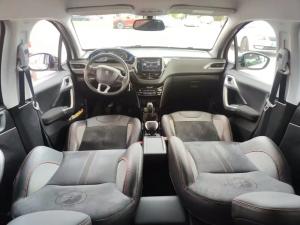 Balts Peugeot 2008 2015 Jelgava, ar dzinēja tilpumu 1.20 L un nobraukumu 99 tūkst. km par 6990 €, foto 12 vietnē AUTOMOTO.COM.LV