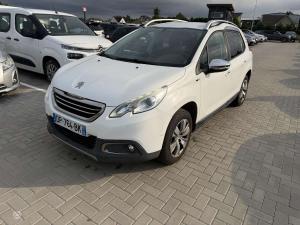 Balts Peugeot 2008 2015 Tauragė, ar dzinēja tilpumu 1.20 L un nobraukumu 155 tūkst. km par 3500 €, foto  vietnē AUTOMOTO.COM.LV