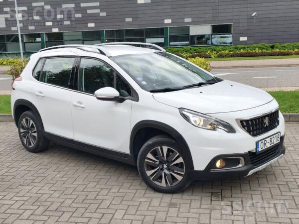 Balts Peugeot 2008 2018 Jelgava, ar dzinēja tilpumu 1.20 L un nobraukumu 0 tūkst. km par 7990 €, foto 1 vietnē AUTOMOTO.COM.LV