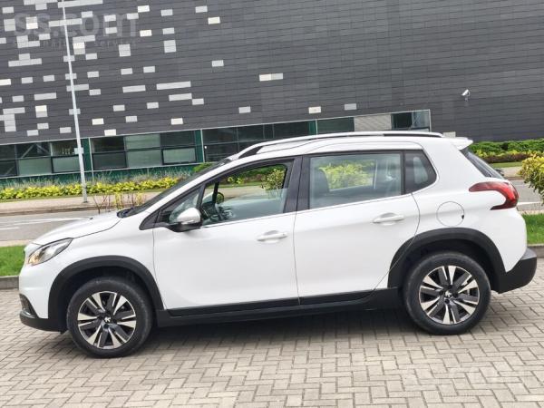 Balts Peugeot 2008 2018 Jelgava, ar dzinēja tilpumu 1.20 L un nobraukumu 0 tūkst. km par 7990 €, foto 9 vietnē AUTOMOTO.COM.LV