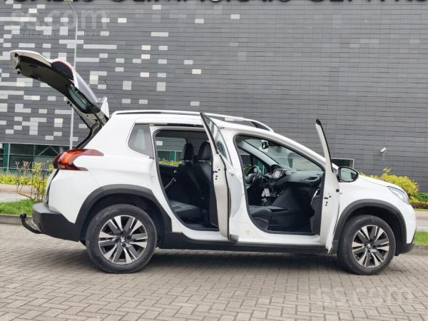 Balts Peugeot 2008 2018 Jelgava, ar dzinēja tilpumu 1.20 L un nobraukumu 0 tūkst. km par 7990 €, foto 10 vietnē AUTOMOTO.COM.LV