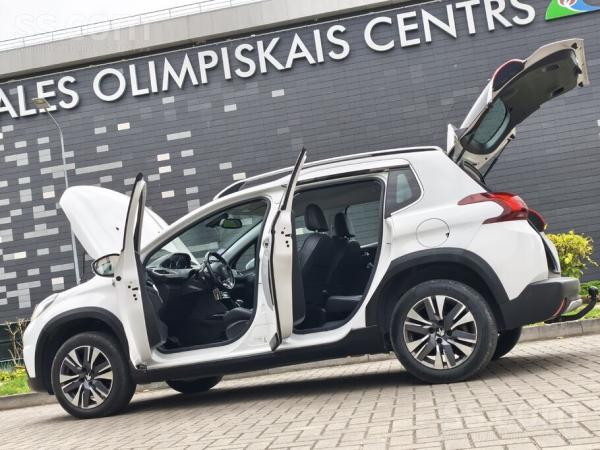 Balts Peugeot 2008 2018 Jelgava, ar dzinēja tilpumu 1.20 L un nobraukumu 0 tūkst. km par 7990 €, foto 11 vietnē AUTOMOTO.COM.LV