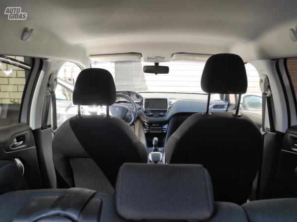 Balts Peugeot 2008 2019 Šauļi, ar dzinēja tilpumu 1.20 L un nobraukumu 47 tūkst. km par 7000 €, foto 10 vietnē AUTOMOTO.COM.LV