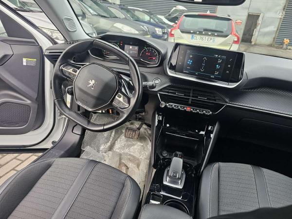 Balts Peugeot 2008 2021 Tauragė, ar dzinēja tilpumu 1.50 L un nobraukumu 230 tūkst. km par 11500 €, foto 5 vietnē AUTOMOTO.COM.LV