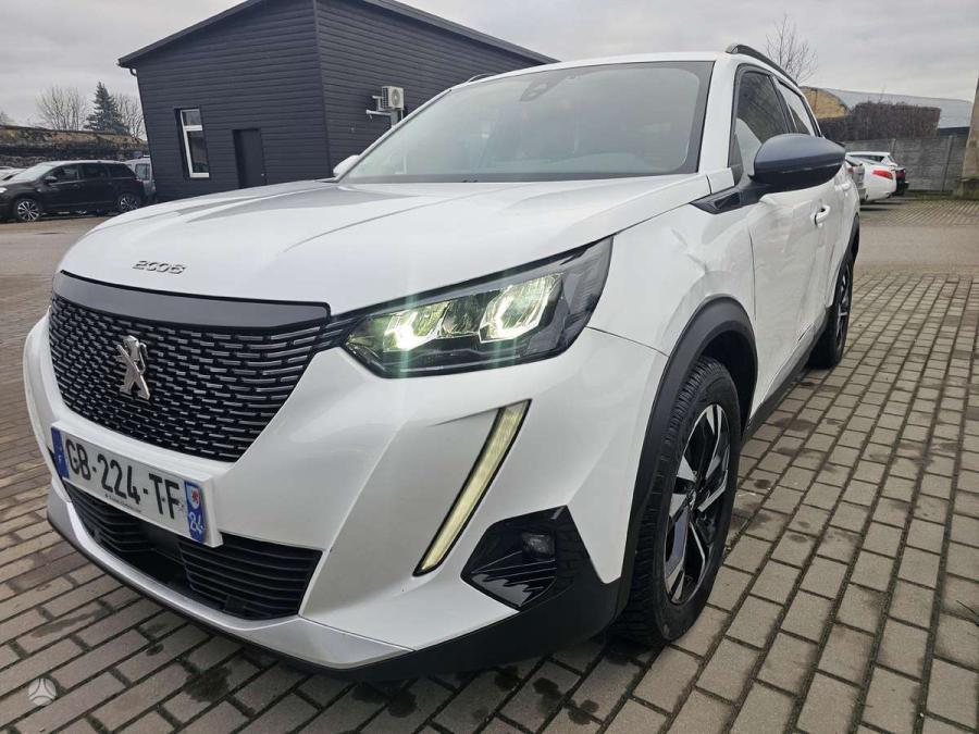 White Peugeot 2008 2021 in Taurage, with an engine capacity of 1.50 L and mileage of 230 thousand km for 11500 €, photo 21 on AUTOMOTO.COM.LV