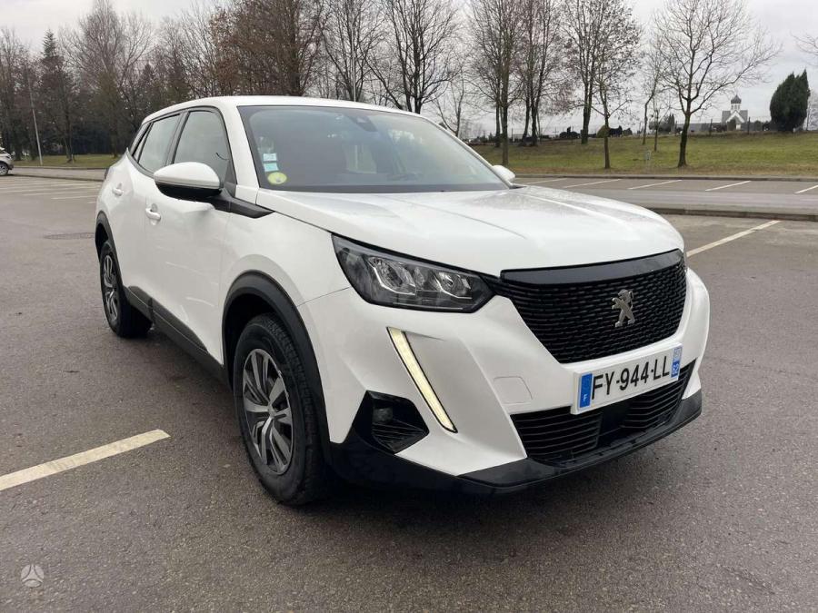 White Peugeot 2008 2021 in Taurage, with an engine capacity of 1.50 L and mileage of 290 thousand km for 9300 €, photo 3 on AUTOMOTO.COM.LV