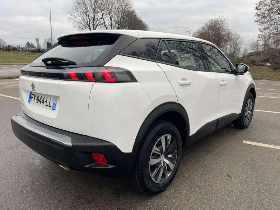 White Peugeot 2008 2021 in Taurage, with an engine capacity of 1.50 L and mileage of 290 thousand km for 9300 €, photo 4 on AUTOMOTO.COM.LV