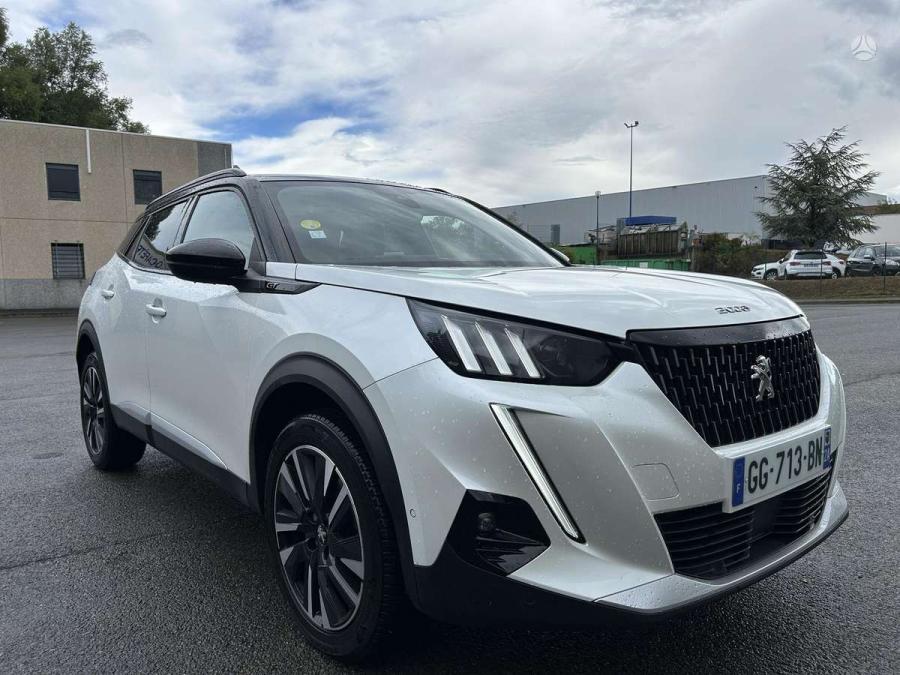 Balts Peugeot 2008 2022 Tauragė, ar dzinēja tilpumu 1.50 L un nobraukumu 264 tūkst. km par 9950 €, foto 4 vietnē AUTOMOTO.COM.LV