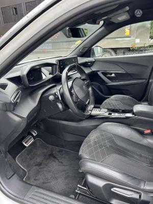 Balts Peugeot 2008 2022 Tauragė, ar dzinēja tilpumu 1.50 L un nobraukumu 264 tūkst. km par 9950 €, foto 17 vietnē AUTOMOTO.COM.LV