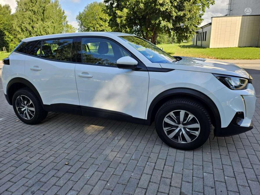Balts Peugeot 2008 2021 Tauragė, ar dzinēja tilpumu 1.50 L un nobraukumu 214 tūkst. km par 8900 €, foto 7 vietnē AUTOMOTO.COM.LV